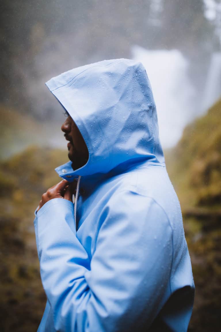 The Ultimate PNW Packing List (For All Seasons) - The Mandagies