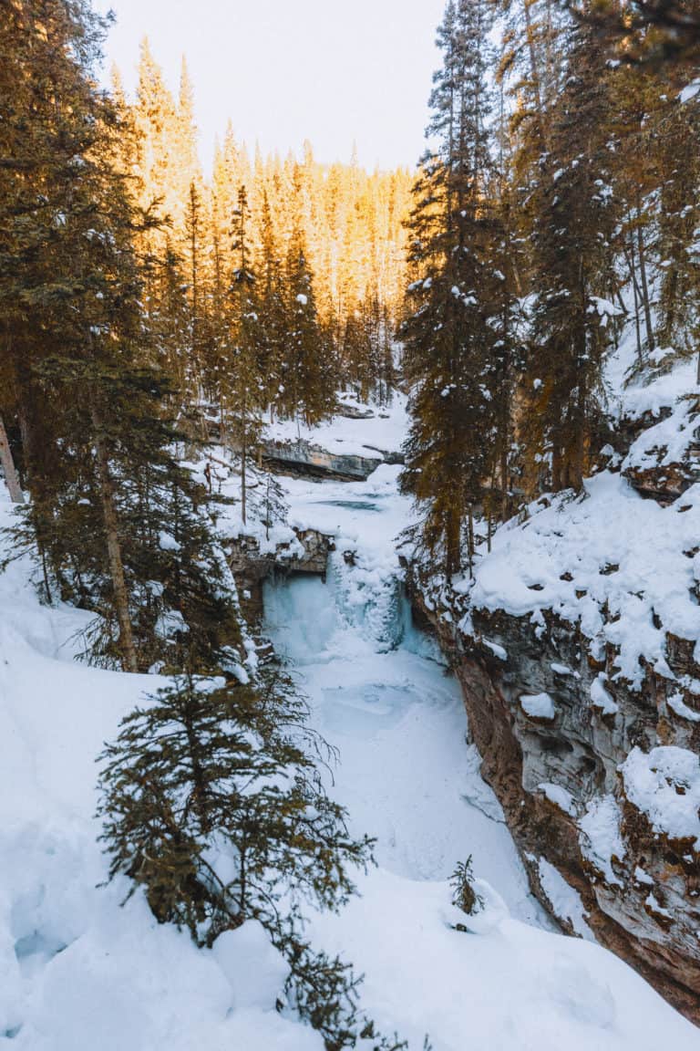 The Johnston Canyon Ice Walk And Everything You Need To Know About This ...