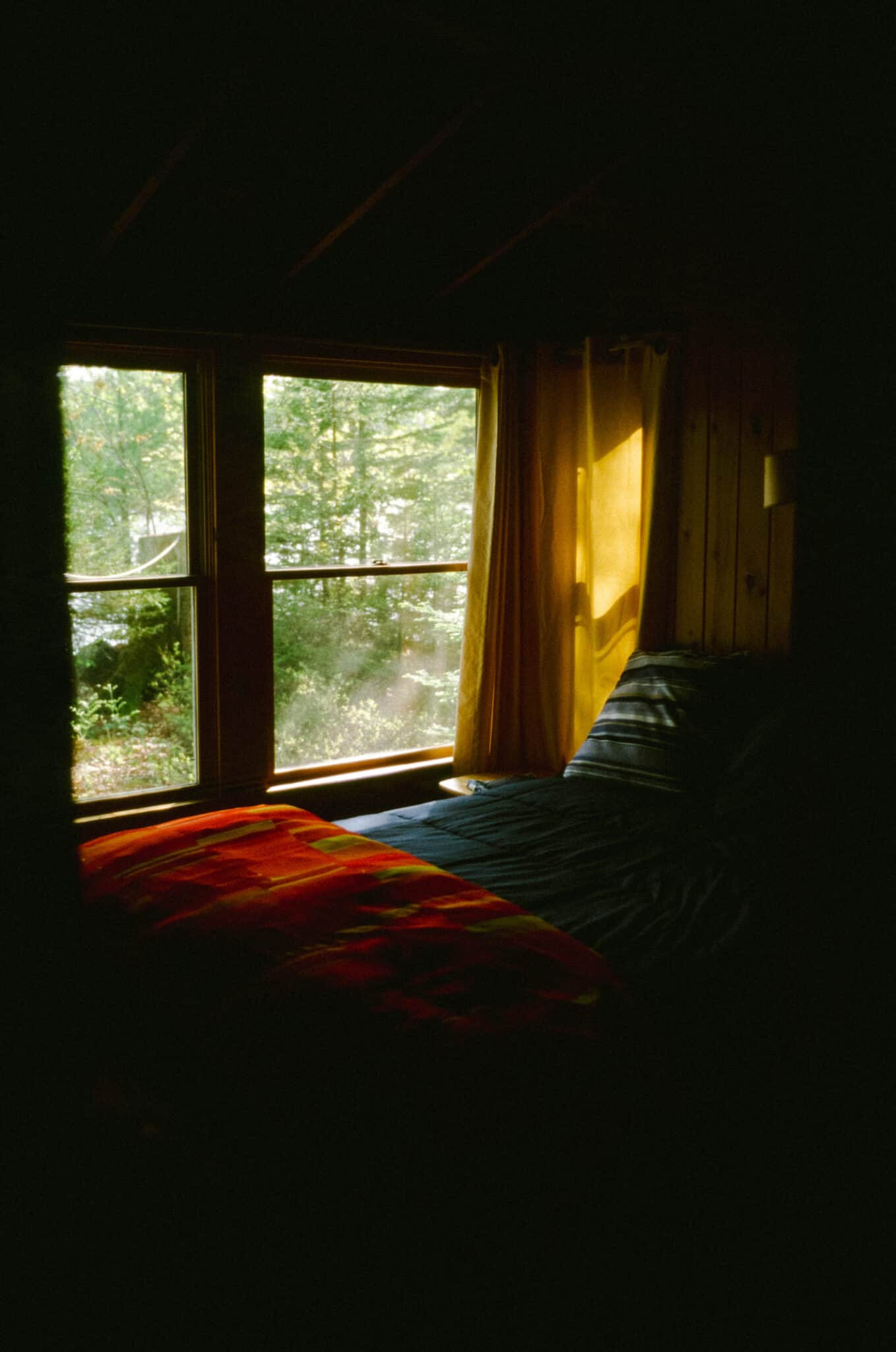 The 12 Best 35mm Film In Color For Gorgeous Images - The Mandagies