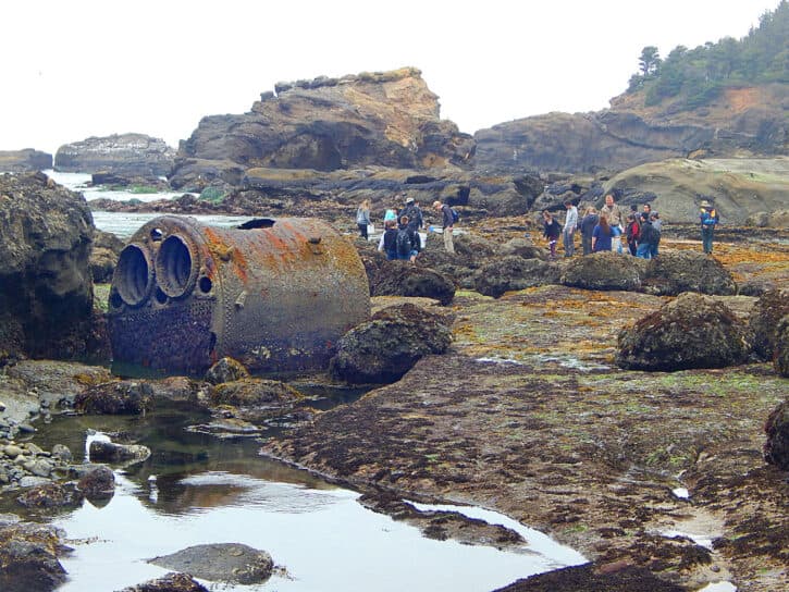 The Graveyard of the Pacific - 12 Spooky Shipwrecks To Discover from ...